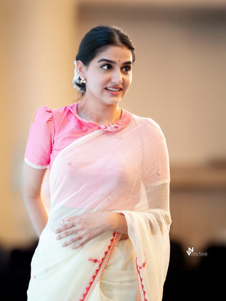 Nandri Solla Unakku Song Lyrics Translation – Maru Malarchi - Riaz Dreams